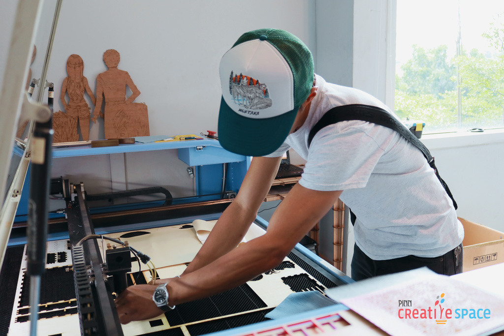 Basic 101 Laser Cut | Eventpop | Eventpop