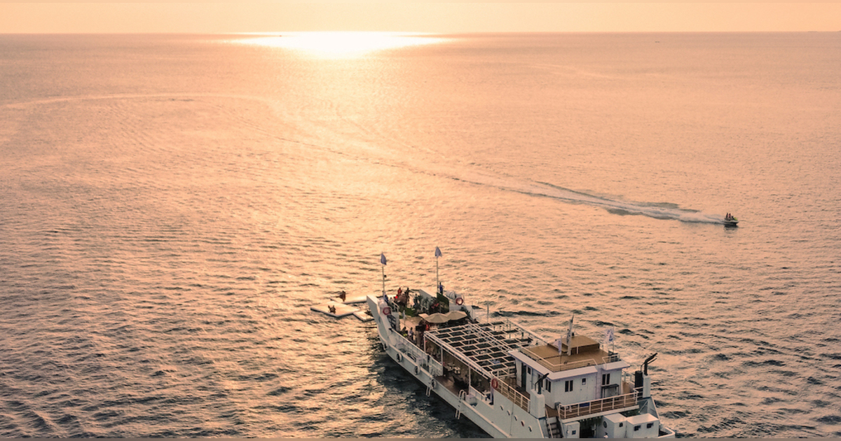 SUN KISSED ULTRA SEXY BOAT PARTY | Eventpop