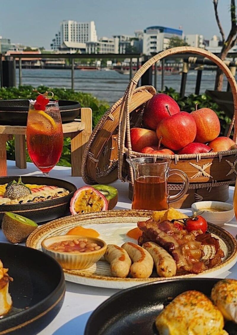 Song Kran Pool BBQ Brunch Buffet at Ten Six Hundred, Chao Phraya ...